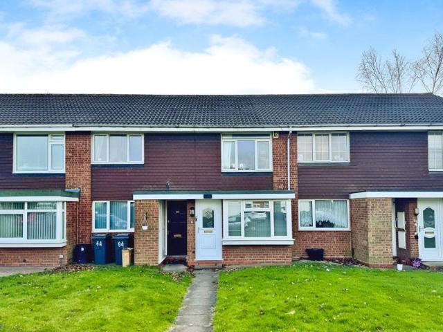 2 bedroom maisonette for sale