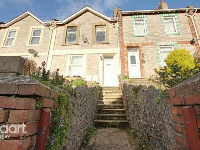2 bedroom maisonette for sale
