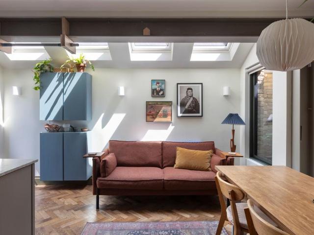 2 bedroom maisonette for sale