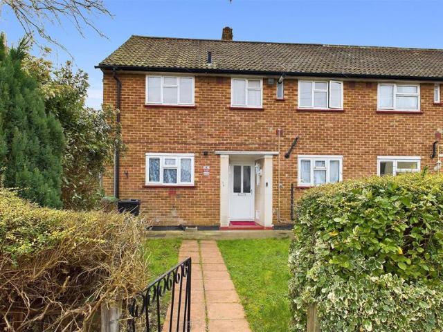 2 bedroom maisonette for sale