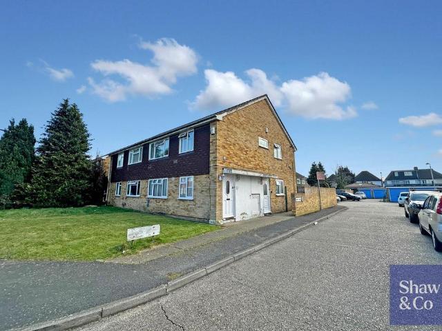 2 bedroom maisonette for sale