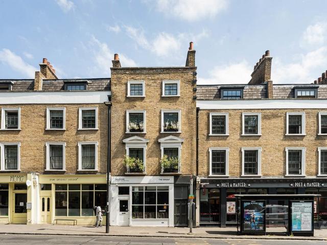 2 bedroom maisonette for sale