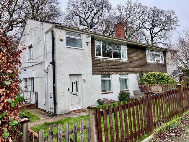 2 bedroom maisonette for sale