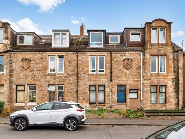 2 bedroom maisonette for sale