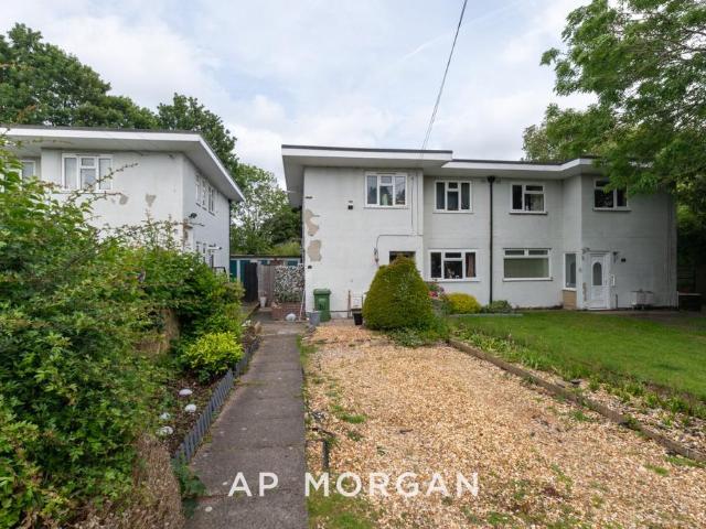 2 bedroom maisonette for sale