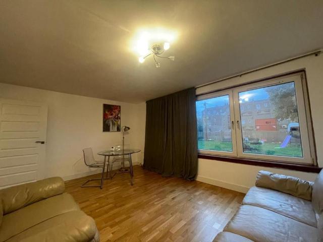 2 bedroom maisonette for sale