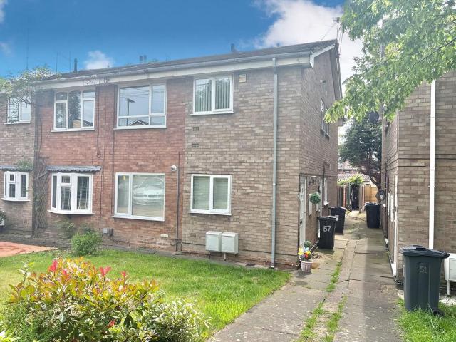 2 bedroom maisonette for sale