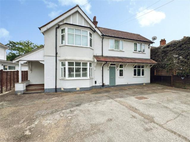 2 bedroom maisonette for sale