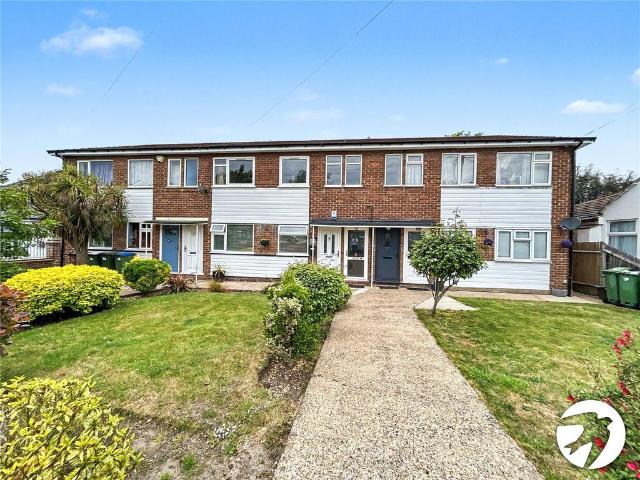 2 bedroom maisonette for sale