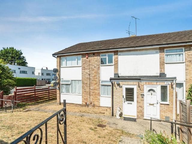 2 bedroom maisonette for sale