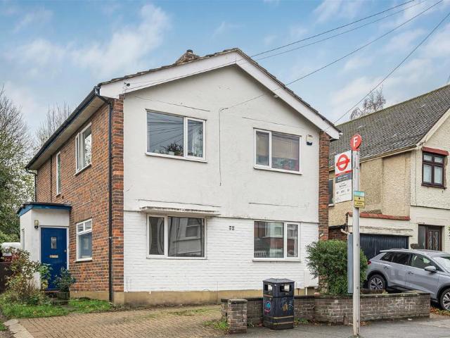 2 bedroom maisonette for sale