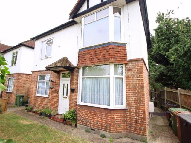 2 bedroom maisonette for sale