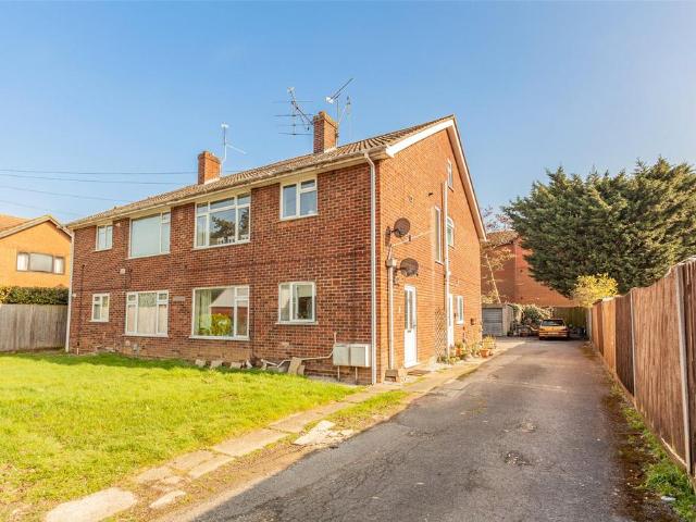 2 bedroom maisonette for sale