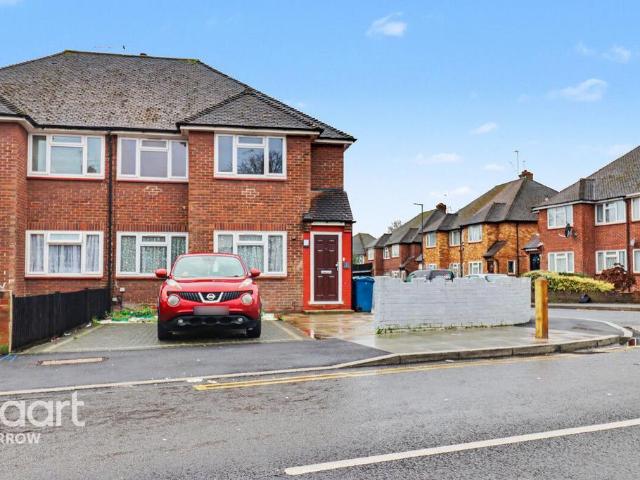 2 bedroom maisonette for sale