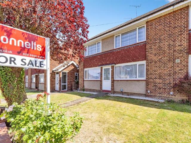 2 bedroom maisonette for sale
