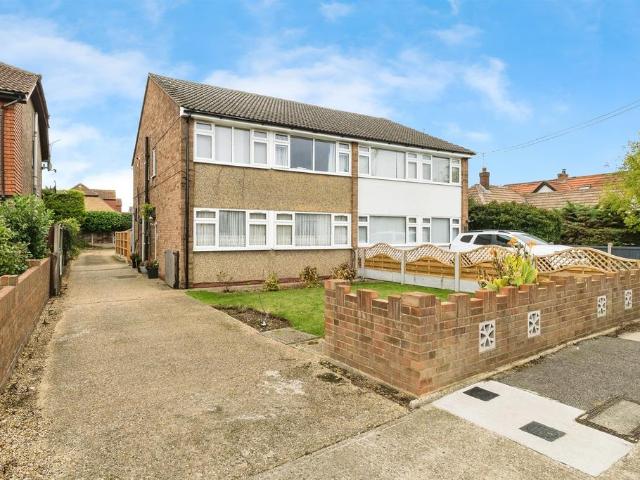 2 bedroom maisonette for sale