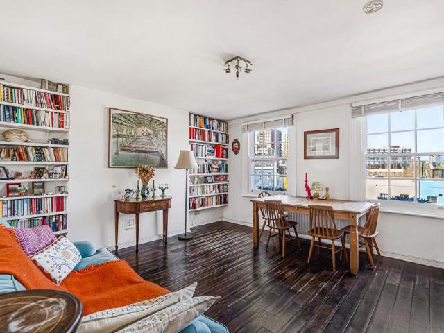 2 bedroom maisonette for sale