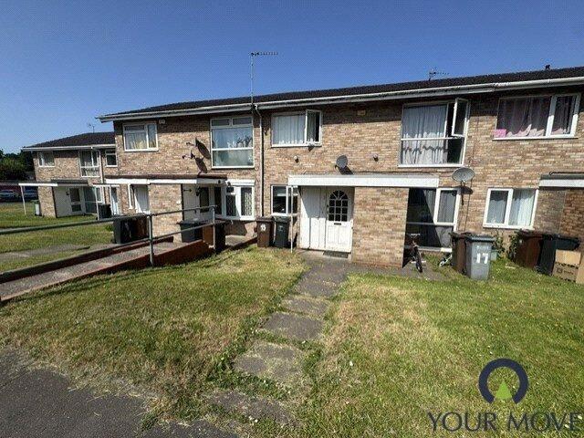 2 bedroom maisonette for sale