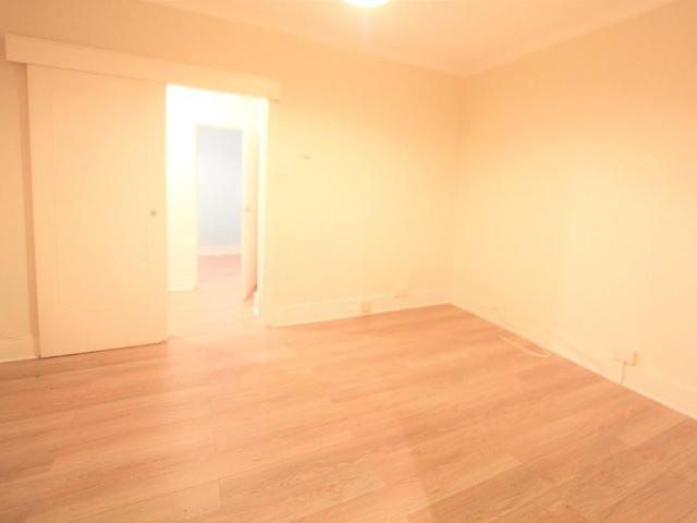 2 bedroom maisonette for sale
