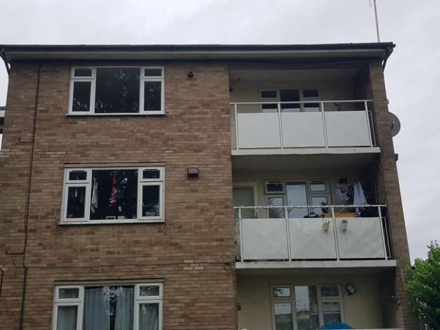 2 bedroom maisonette for sale