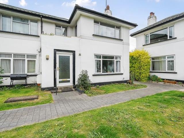 2 bedroom maisonette for sale
