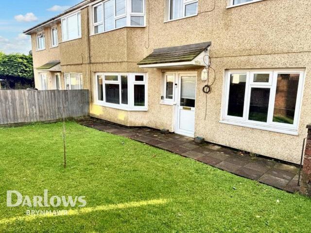 2 bedroom maisonette for sale