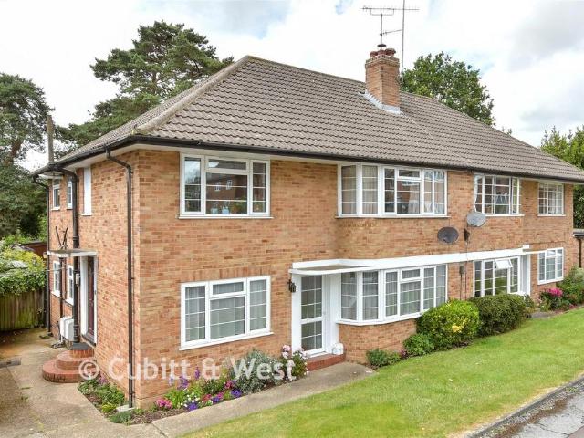 2 bedroom maisonette for sale