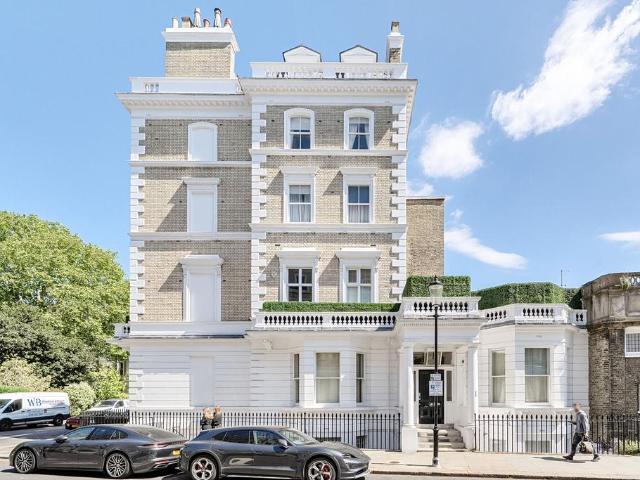 2 bedroom maisonette for sale