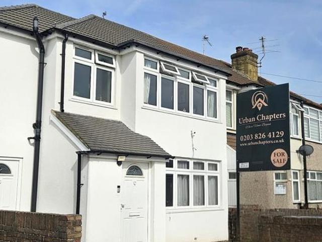 2 bedroom maisonette for sale