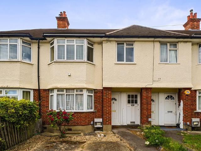 2 bedroom maisonette for sale