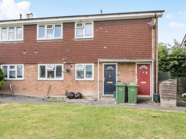 2 bedroom maisonette for sale