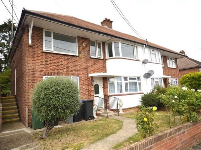 2 bedroom maisonette for sale
