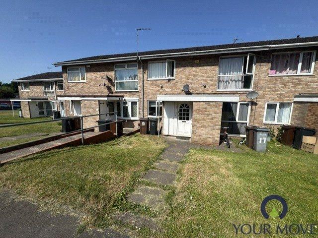 2 bedroom maisonette for sale