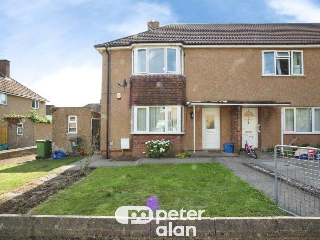2 bedroom maisonette for sale