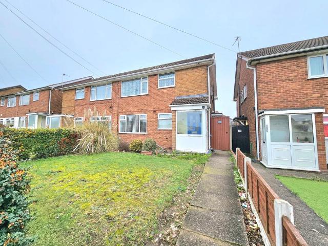 2 bedroom maisonette for sale