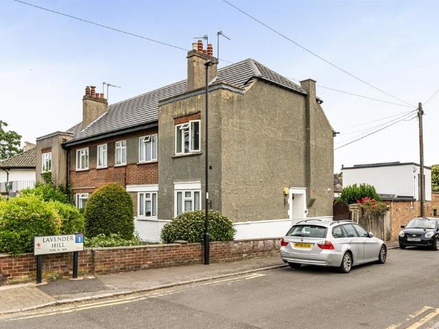 2 bedroom maisonette for sale