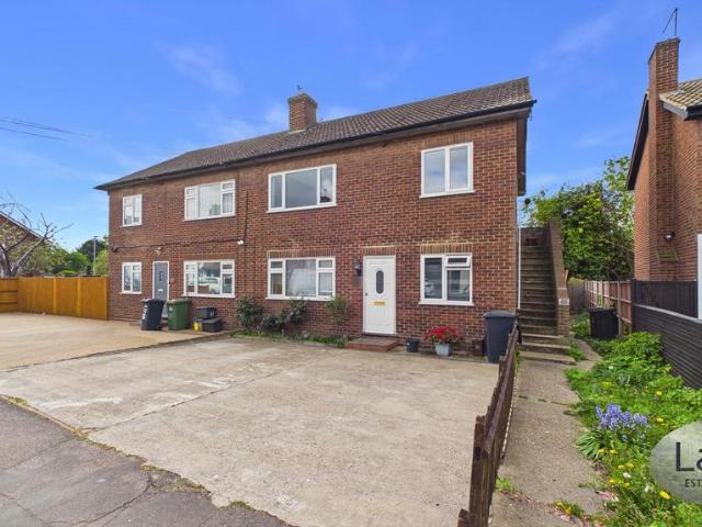 2 bedroom maisonette for sale