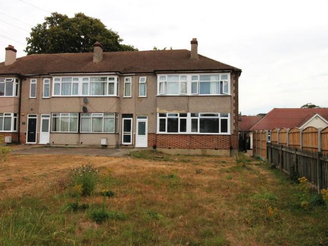 2 bedroom maisonette for sale