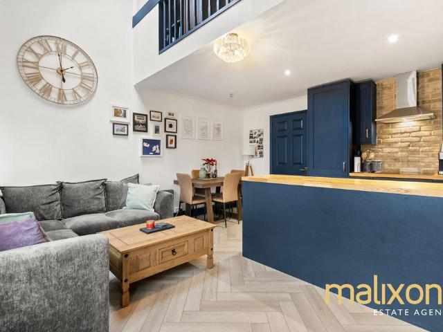 2 bedroom maisonette for sale