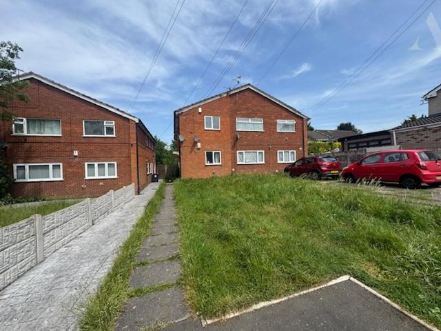 2 bedroom maisonette for sale