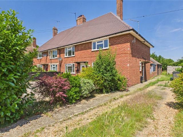 2 bedroom maisonette for sale