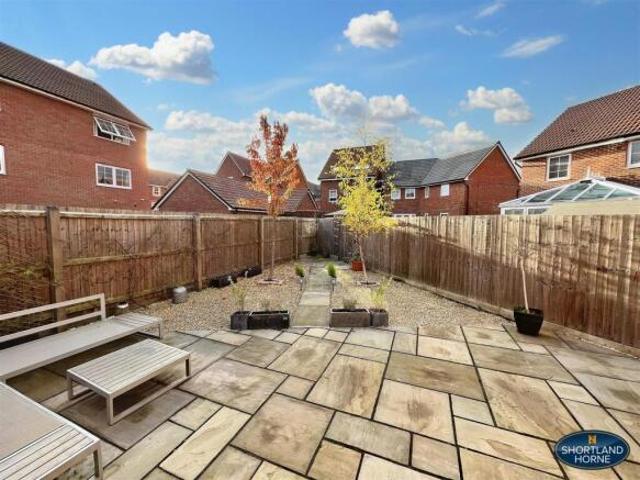 2 bedroom maisonette for sale in Tawny Grove, Canley, Coventry, CV4