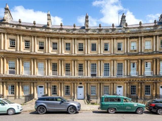 2 bedroom maisonette for sale in The Circus, Bath, Somerset, BA1
