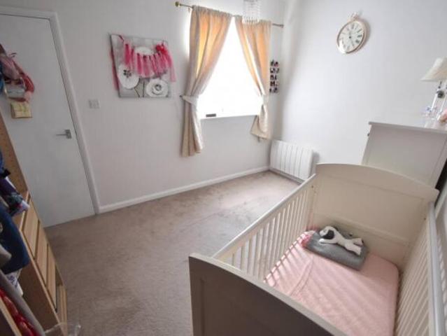 2 bedroom maisonette for sale in The Balcony, Hancock Drive, Luton, Bedfordshire, LU2 7SF, LU2