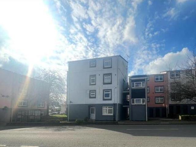 2 Bedroom Maisonette For Sale In Torpoint
