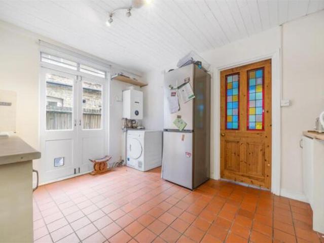2 bedroom maisonette for sale in Tremaine Road, Anerley, SE20