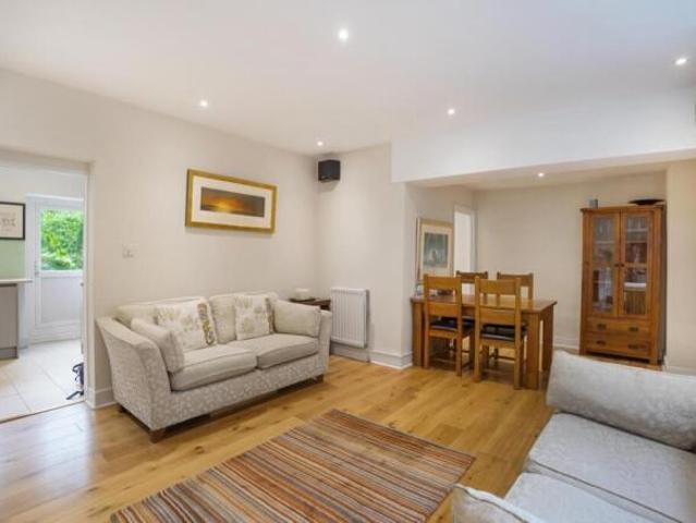 2 bedroom maisonette for sale in Trinity Rise, Tulse Hill, London, SW2