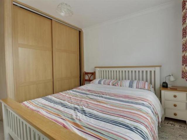 2 bedroom maisonette for sale in Victoria Road South, Southsea, PO5