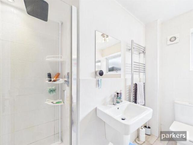 2 bedroom maisonette for sale in Wallace Close, Woodley, Reading, Berkshire, RG5