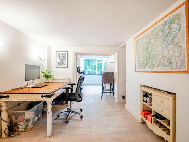 2 bedroom maisonette for sale in Weymouth Street, Bath, BA1